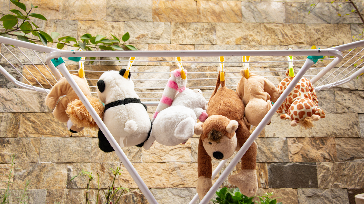 How To Dry Stuffed Animals - Blue Water